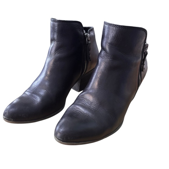 FRYE AND CO. | Shoes | Frye Judith Double Zip Black Leather Ankle ...